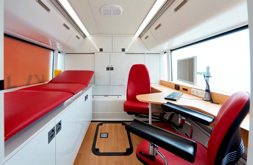 Erster Medibus auf Basis VDL Citea LLE-127 jetzt im Einsatz