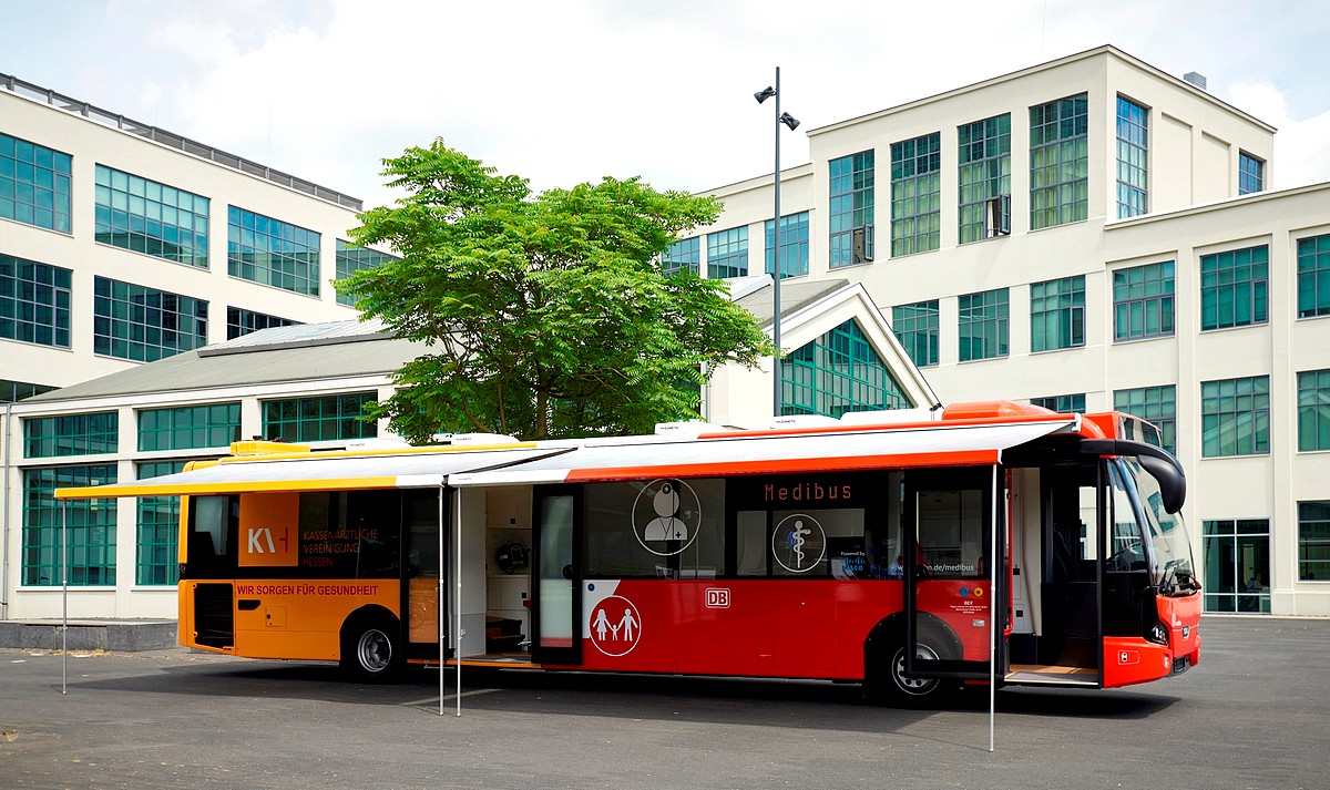 Erster Medibus auf Basis VDL Citea LLE-127 jetzt im Einsatz