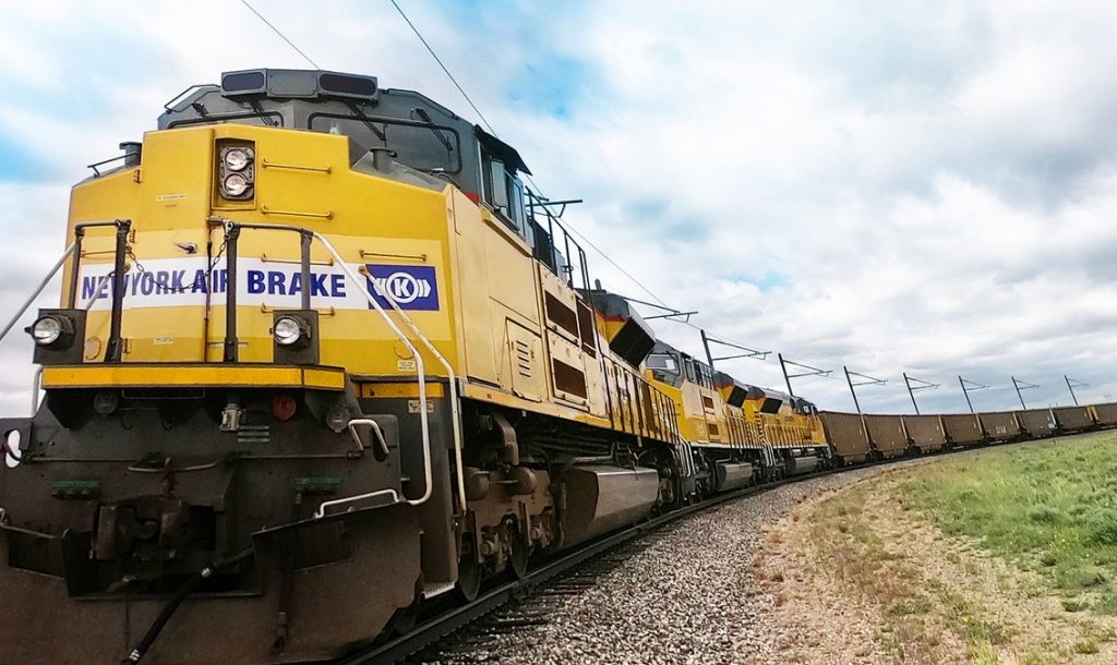 Automatic train handling: Knorr-Bremse trials freight train in the U.S.